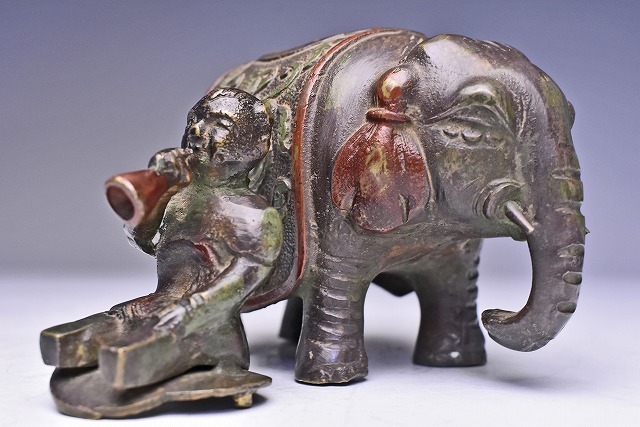 贅沢品 中国古玩粉彩唐人物色絵香炉【桐箱付】 工芸品 - 工芸品 贅沢品 中国古玩粉彩唐人物色絵香炉【桐箱付】 工芸品 - 工芸品