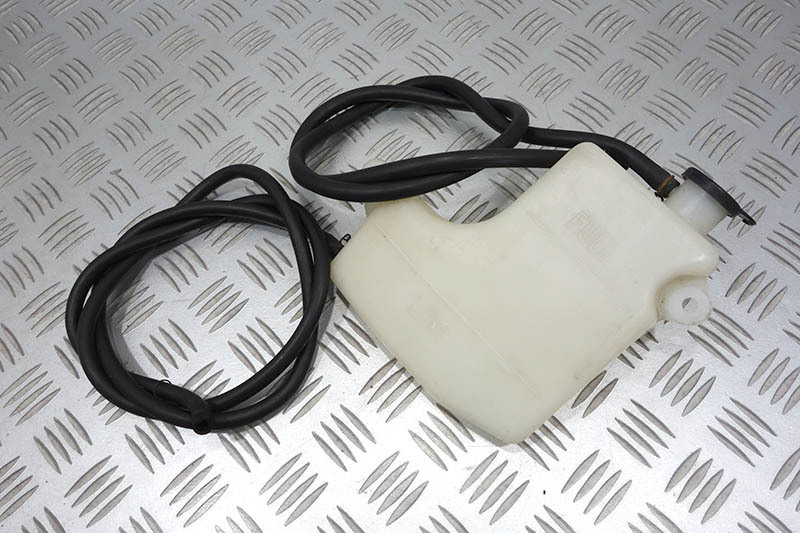 Yahoo!オークション - FZR250 2KR リザーブタンク e05-33s6