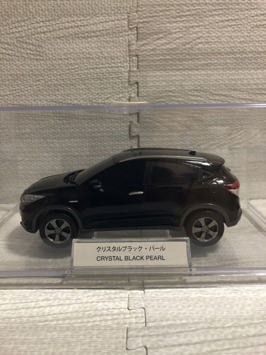 1/24 ホンダ ヴェゼル VEZEL ディーラー特注 非売品 カラー 1/24 ホンダ ヴェゼル VEZEL ディーラー特注 非売品 カラー