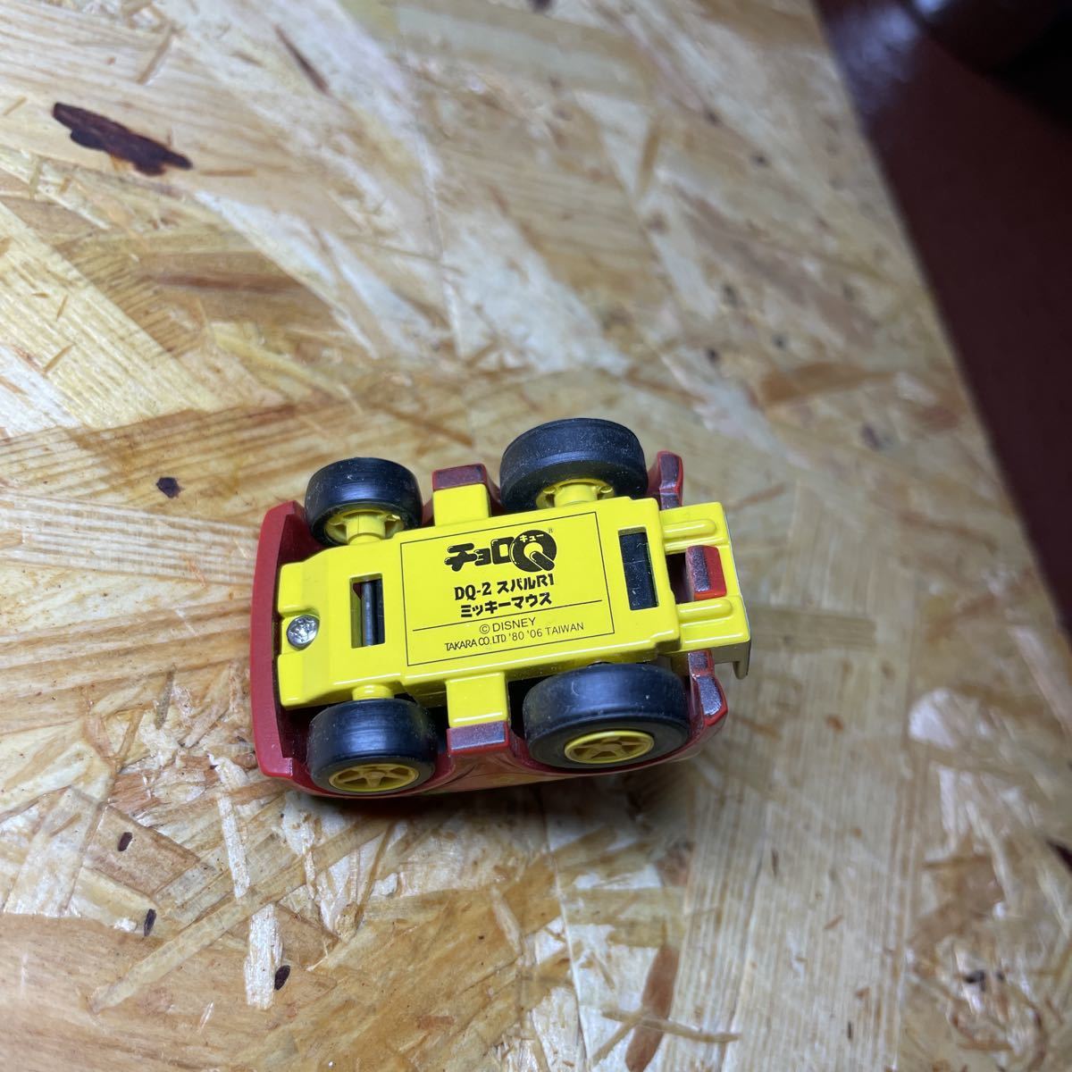 Yahoo!オークション - チョロQ DQ2 スバル R1 ミッキーマウス 202188