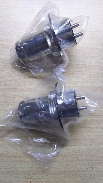 Yahoo!オークション - S222 ダイドー サイズRV31 2極 2個セット 未使用...