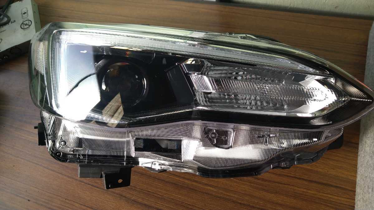 Yahoo!オークション - インプレッサ GK 7系 後期 ヘッドライト 右 LED ...