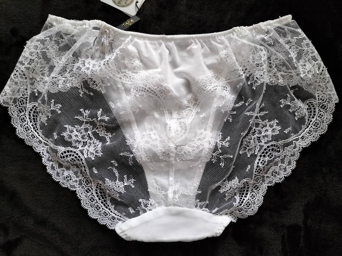 Yahoo!オークション - ワコール トレフル ブラ＆ショーツ D65×M WH タ...