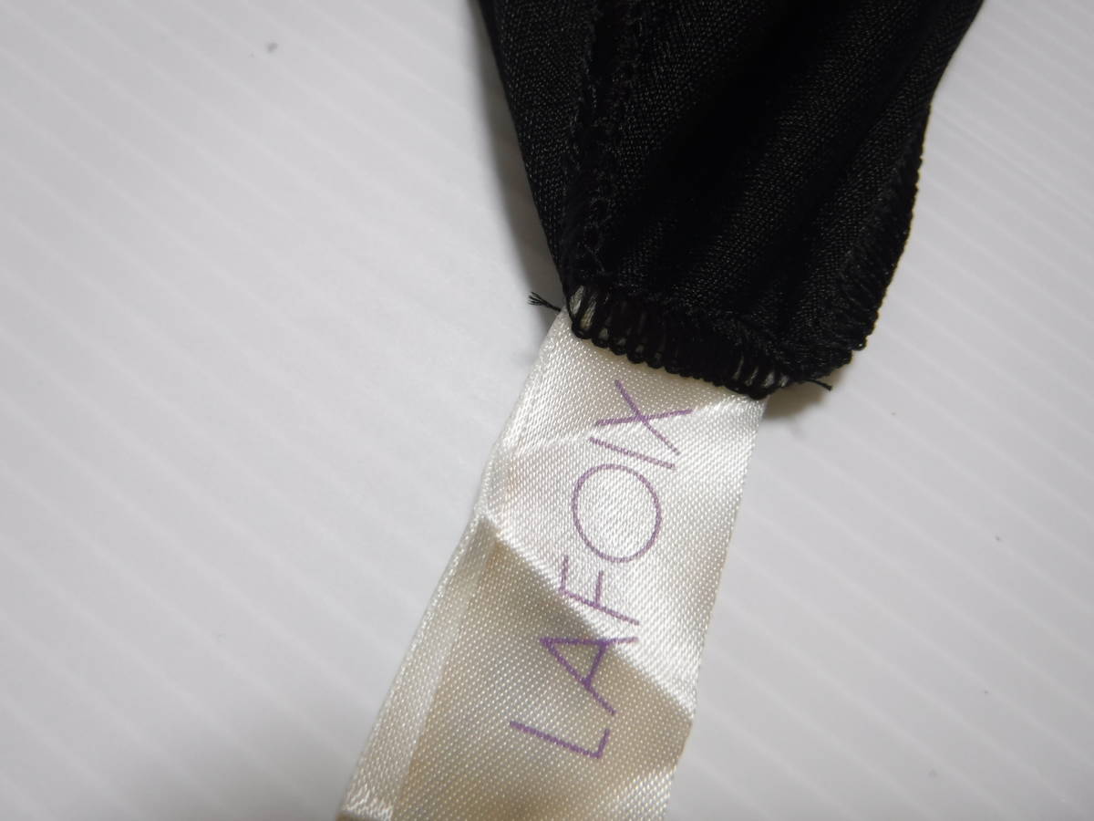 Yahoo!オークション - LAFOIX 良品 シンプルレースのとろみ系艶黒スリ...