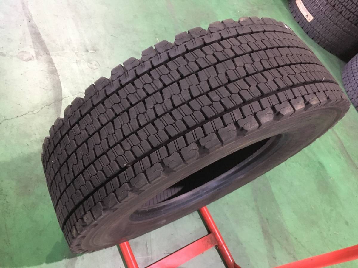 Yahoo!オークション - w494-1-12 265/70R19.5 BS W900 中古スタッドレ...