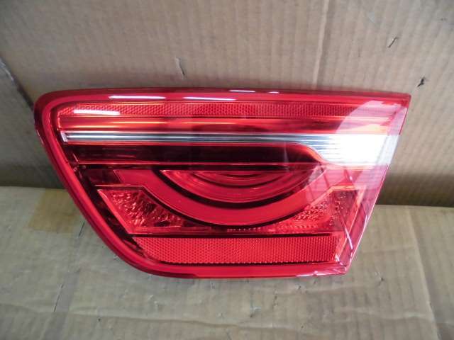 Yahoo!オークション - Jaguar XE 右 テールランプ JA2 ジャガー