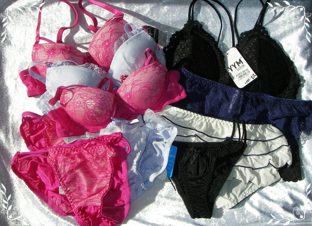 Yahoo!オークション - 送料無 新品/AA65/ブラジャー＆ショーツ(Mサイズ...