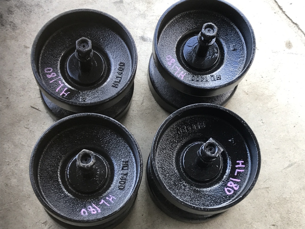 Yahoo!オークション - 【滋賀発】 コンバイン 転輪 4個 ヰセキ HL180