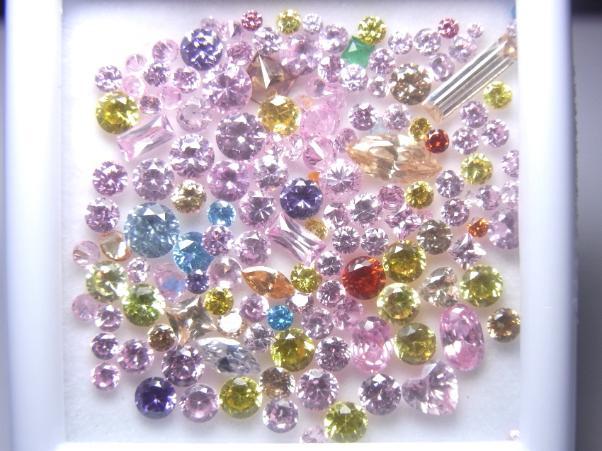 Yahoo!オークション - [Shimoe]最落無し 1円～合計17．98ct 色...