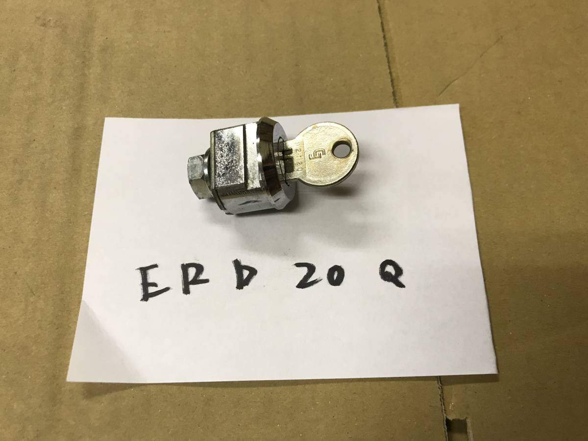 Yahoo!オークション - ERD-20-Q グローリー両替機 シリンダーとカギ1本