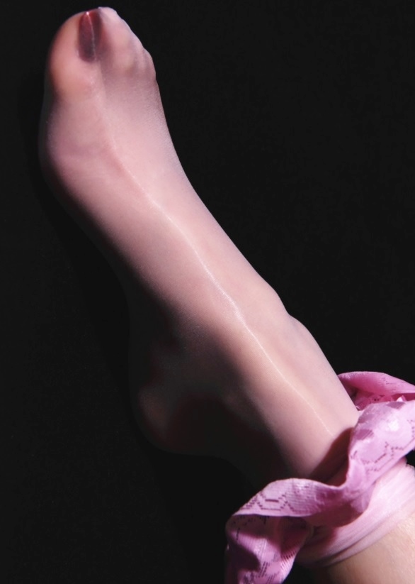 Yahoo!オークション - T277 超薄 1デニール 光沢 艶々 セクシー ガータ...