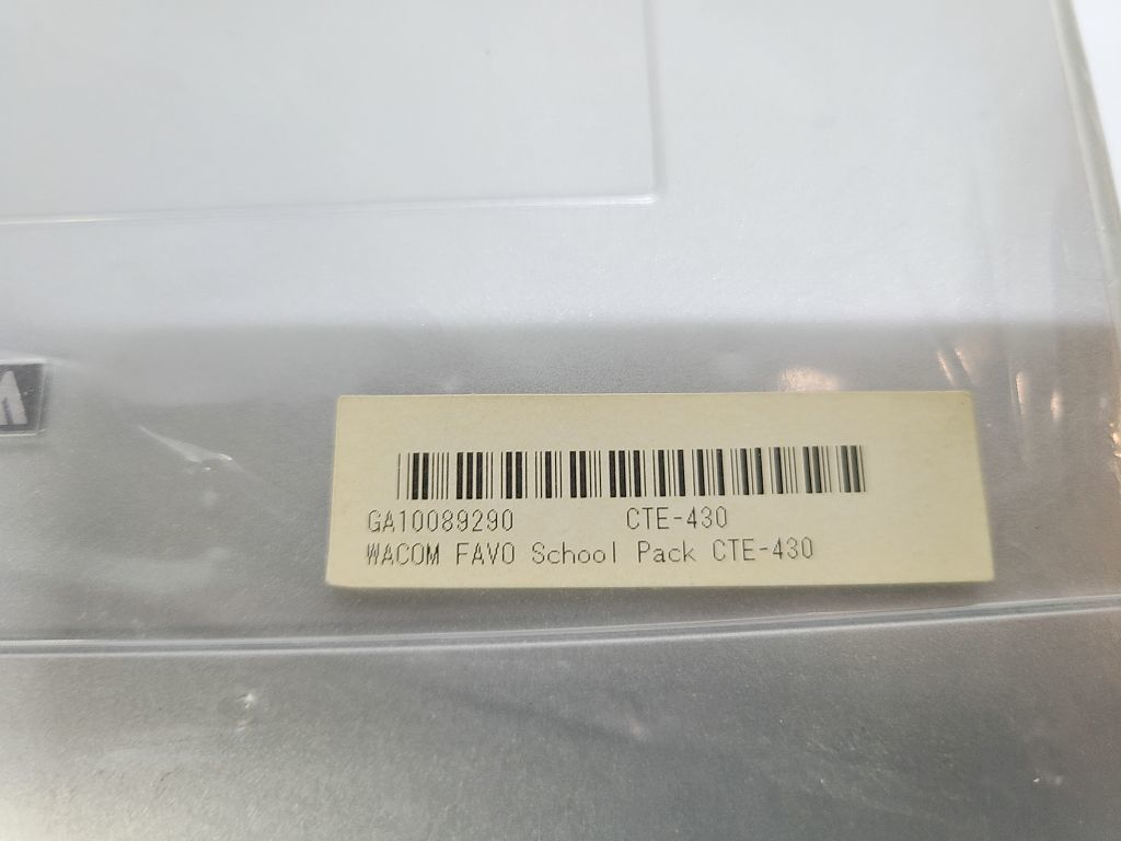 Yahoo!オークション - 【新品】 WACOM FAVO School Pack CTE-430 ワコ...