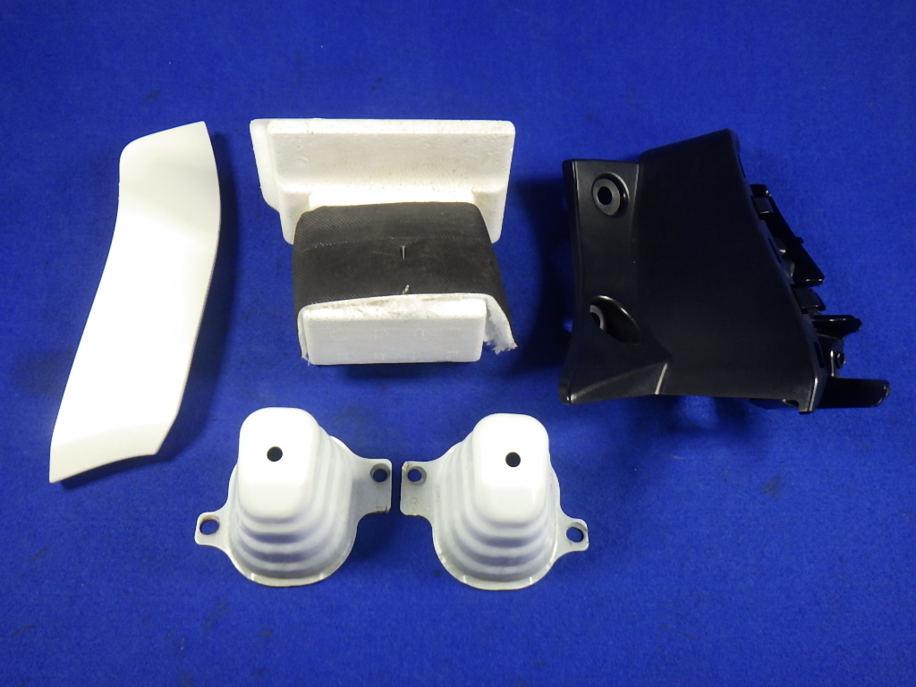 Yahoo!オークション - キューブ Z12 QAB パールホワイト リヤバンパ...