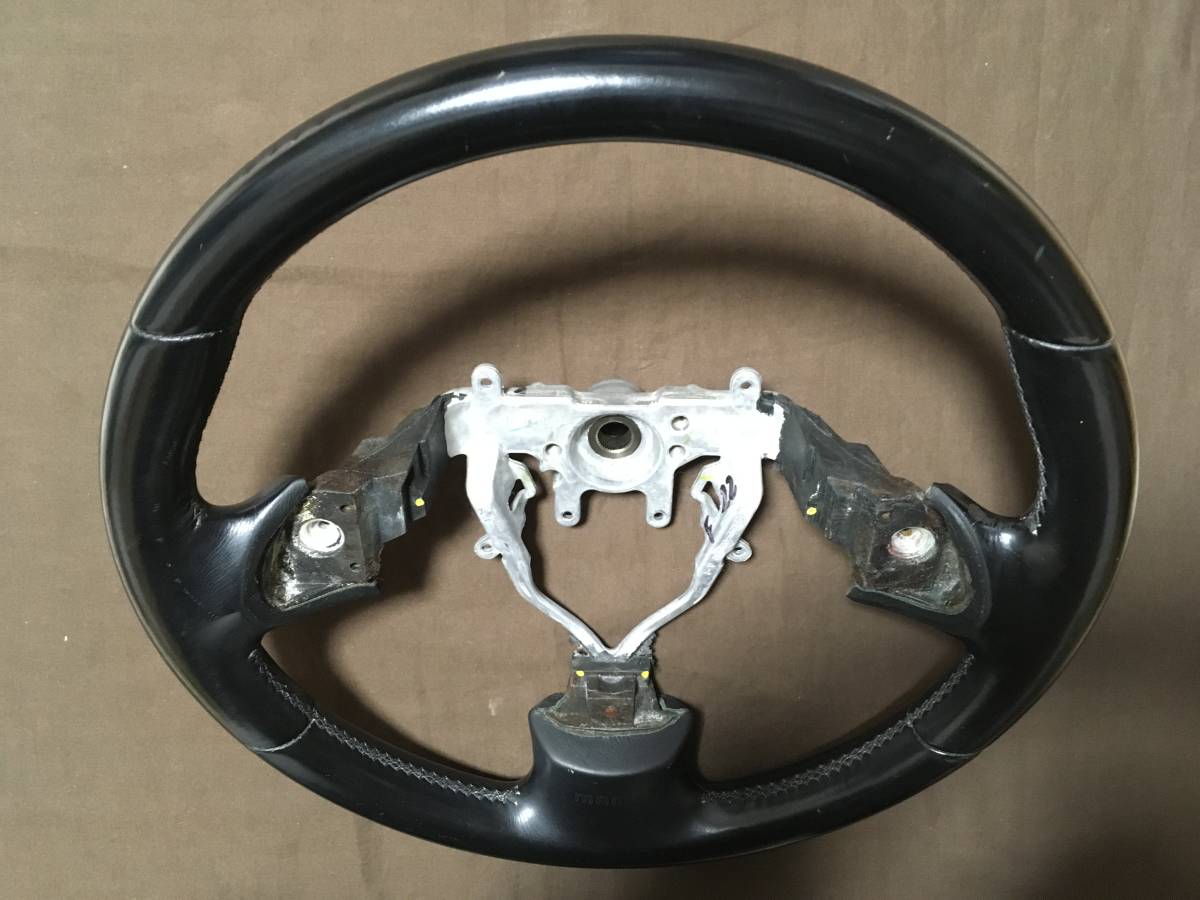 Yahoo!オークション - MOMO ステアリング BP5 BP9 BPE BL5 BL9 BLE レ...