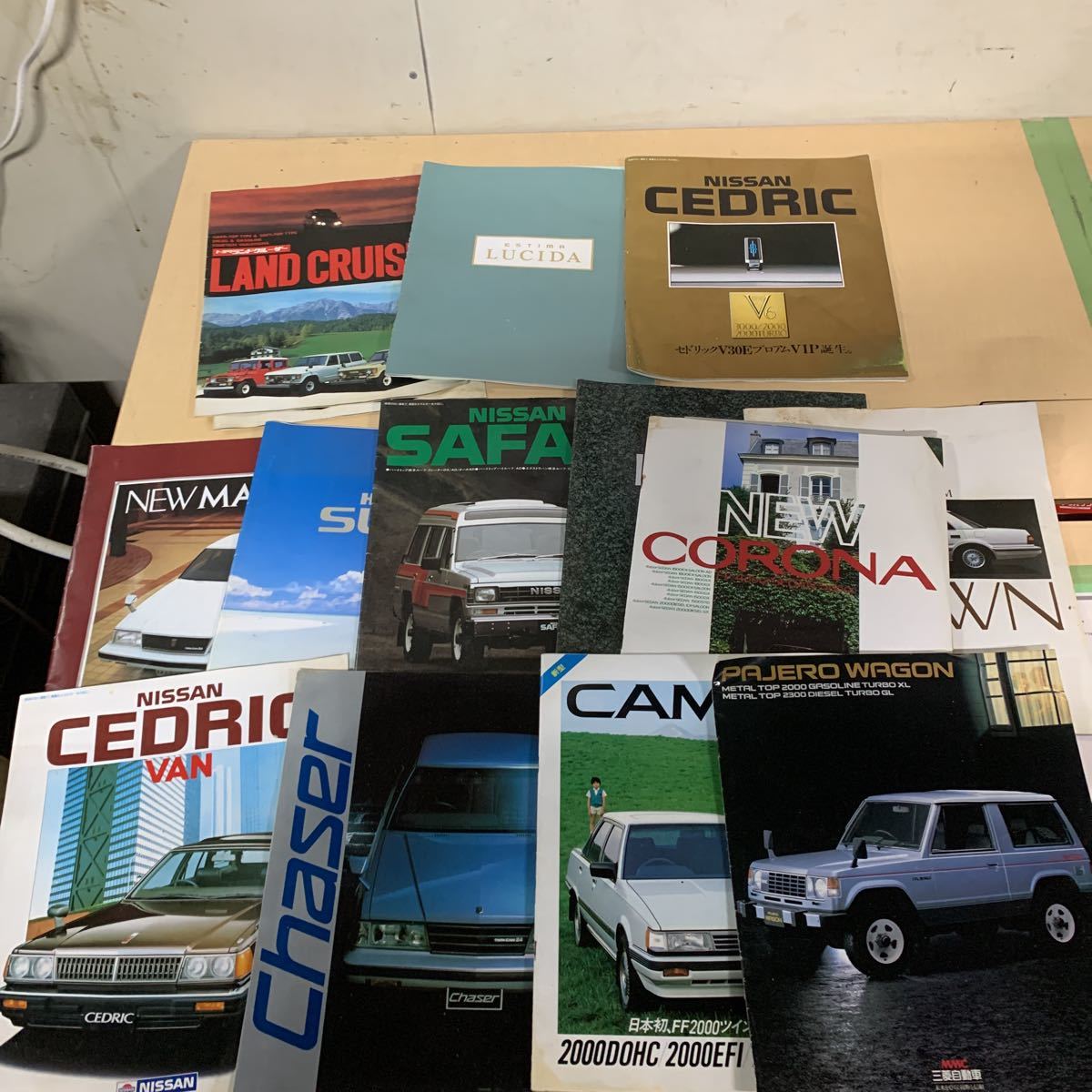 Yahoo!オークション - y965 旧車 カタログ 色々 CROWN/LAND CRUISERな...