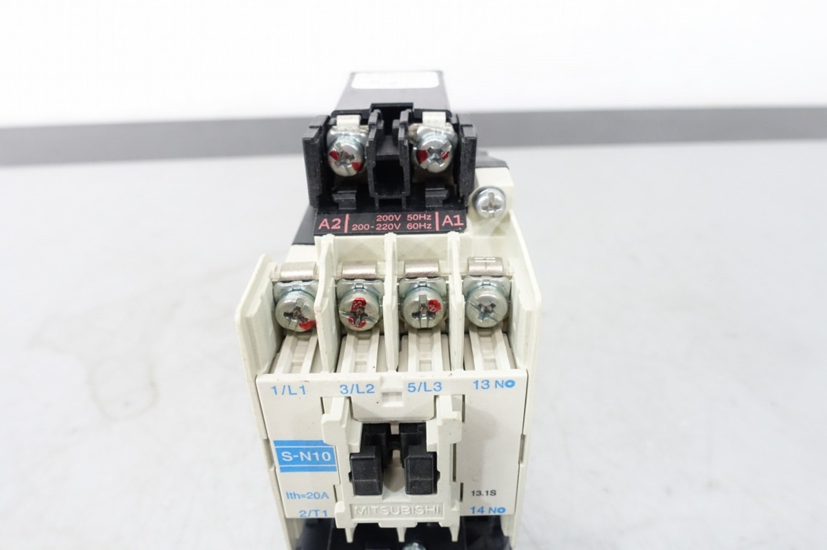 Yahoo!オークション - 三菱電機 電磁接触器 S-N10 コイル200V 50/60Hz ...