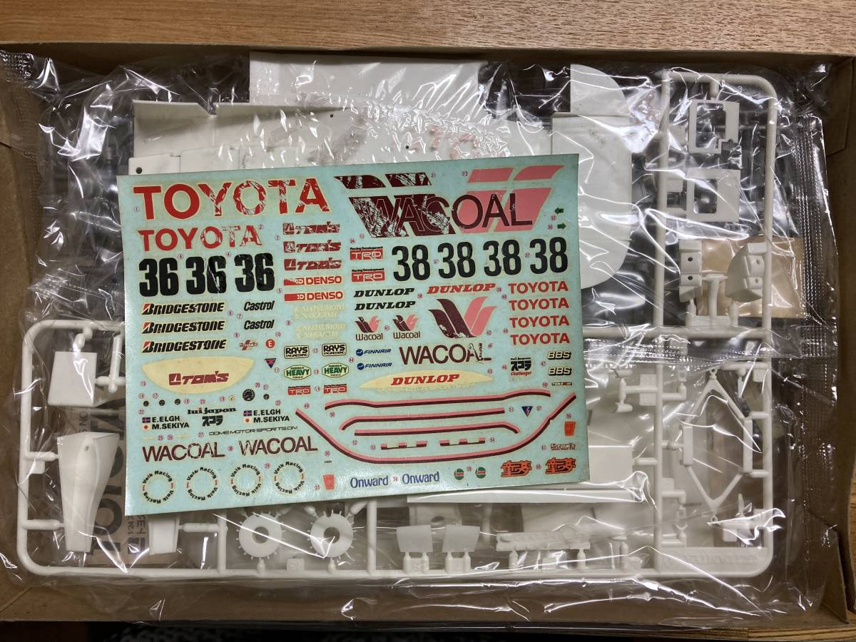 Yahoo!オークション - 【未開封】小鹿タミヤ トヨタ・トムス 84C（1/24...