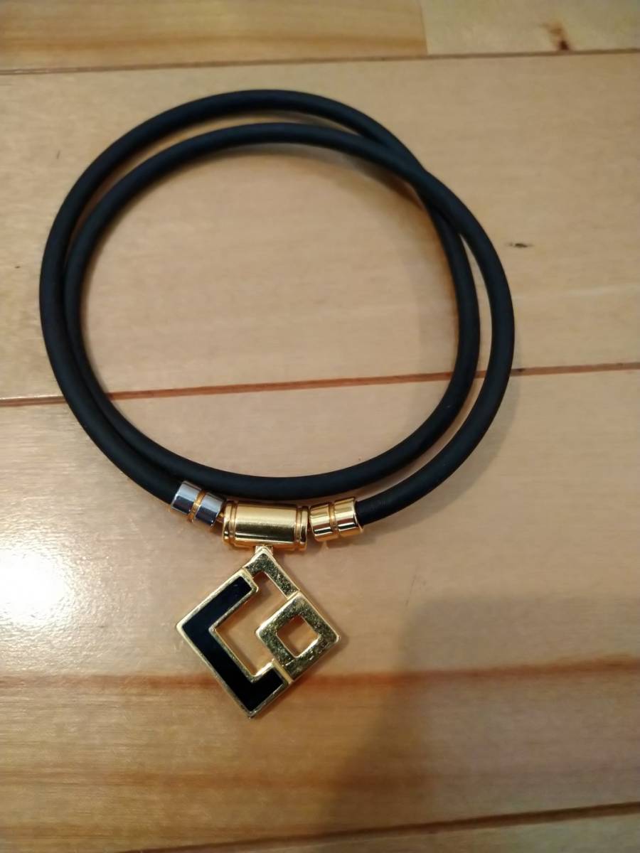 Yahoo!オークション - コラントッテ（Colantotte） TAO ネックレス AUR...