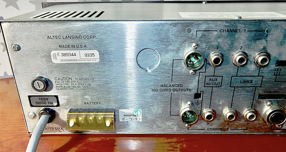 Yahoo!オークション - ALTEC 1692B ラックマウント・アナログ Yahoo!オークション - ALTEC 1692B ラックマウント・アナログ