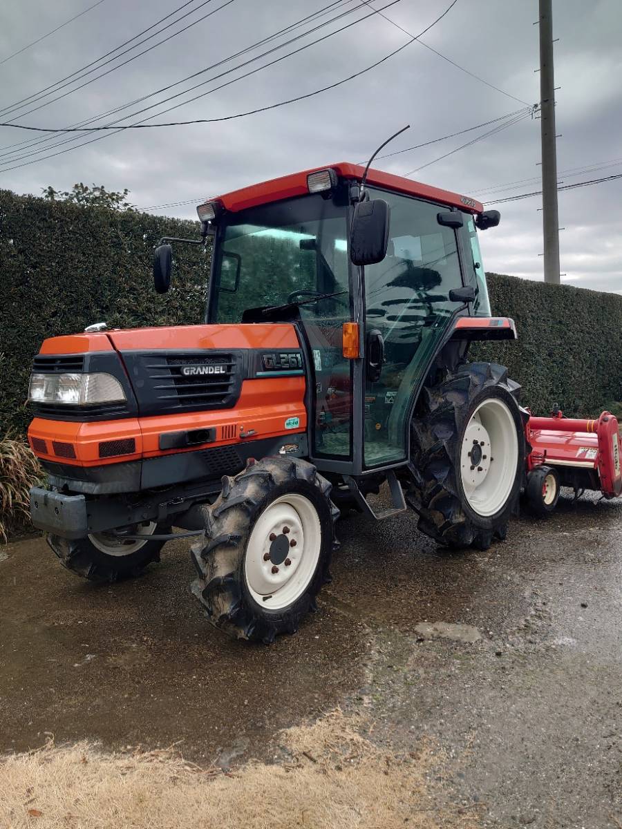 Yahoo!オークション - クボタ トラクター GL261 グランデル 27馬力 184...