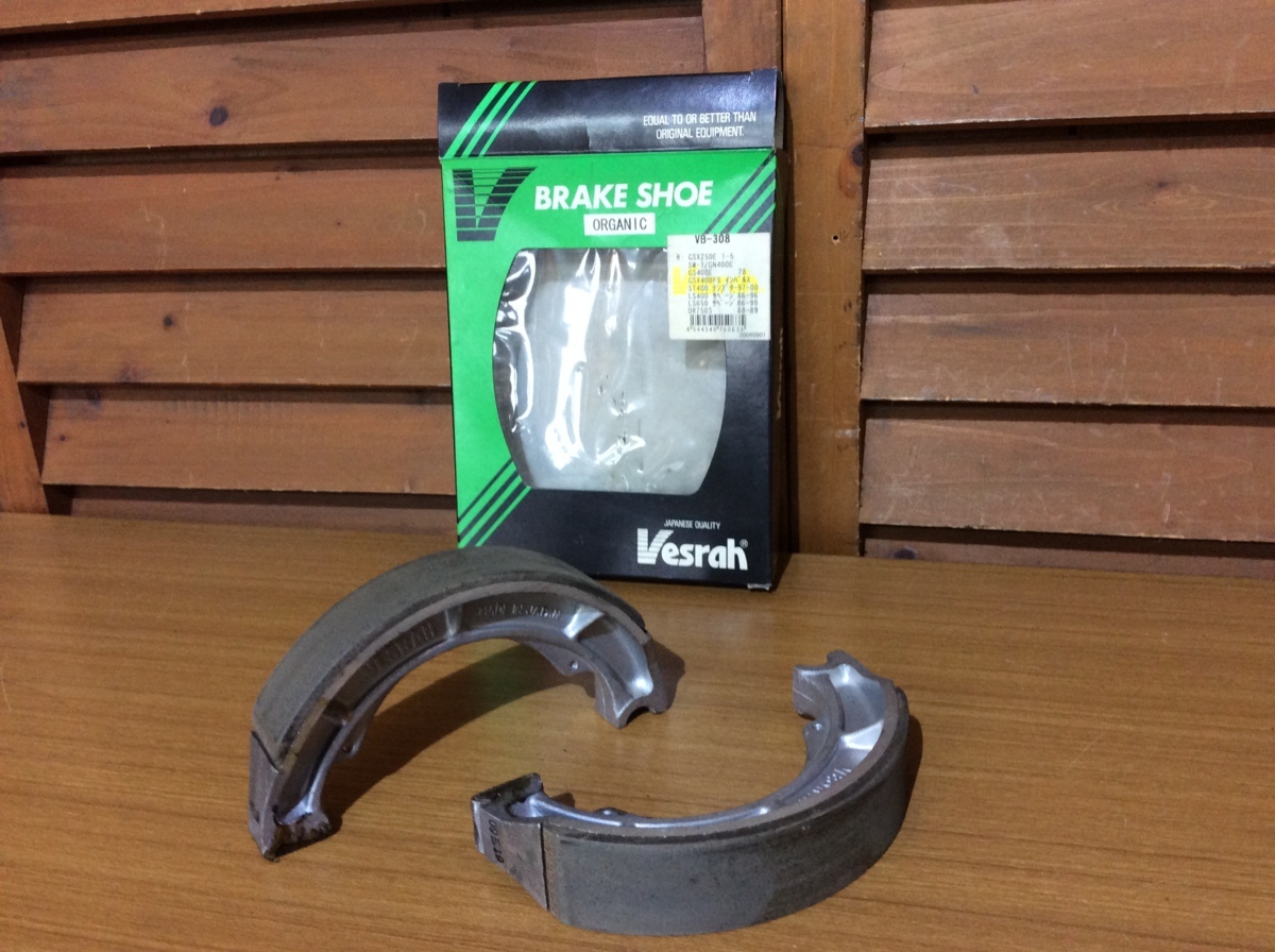 Yahoo!オークション - 未使用 ベスラ ブレーキシュー VB-308 リア GSX...