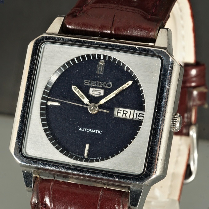 セイコー SEIKO 5 スクエア ブラック シルバー 自動巻き メンズ セイコー SEIKO 5 スクエア ブラック シルバー 自動巻き メンズ