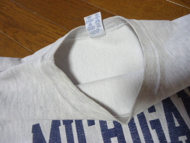 XL/ビンテージ90s/ミシガン大学/トリコ刺繍タグ/チャンピオン XL/ビンテージ90s/ミシガン大学/トリコ刺繍タグ/チャンピオン