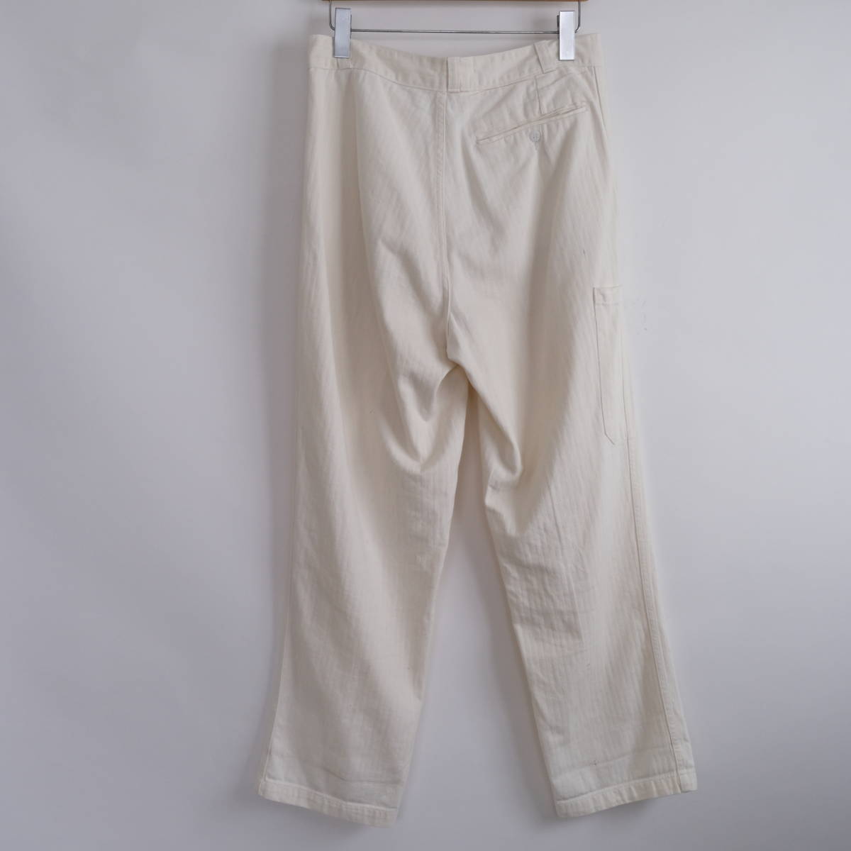 50s【 フランス ビンテージ 】コットン HBT オフホワイト タック 50s【 フランス ビンテージ 】コットン HBT オフホワイト タック