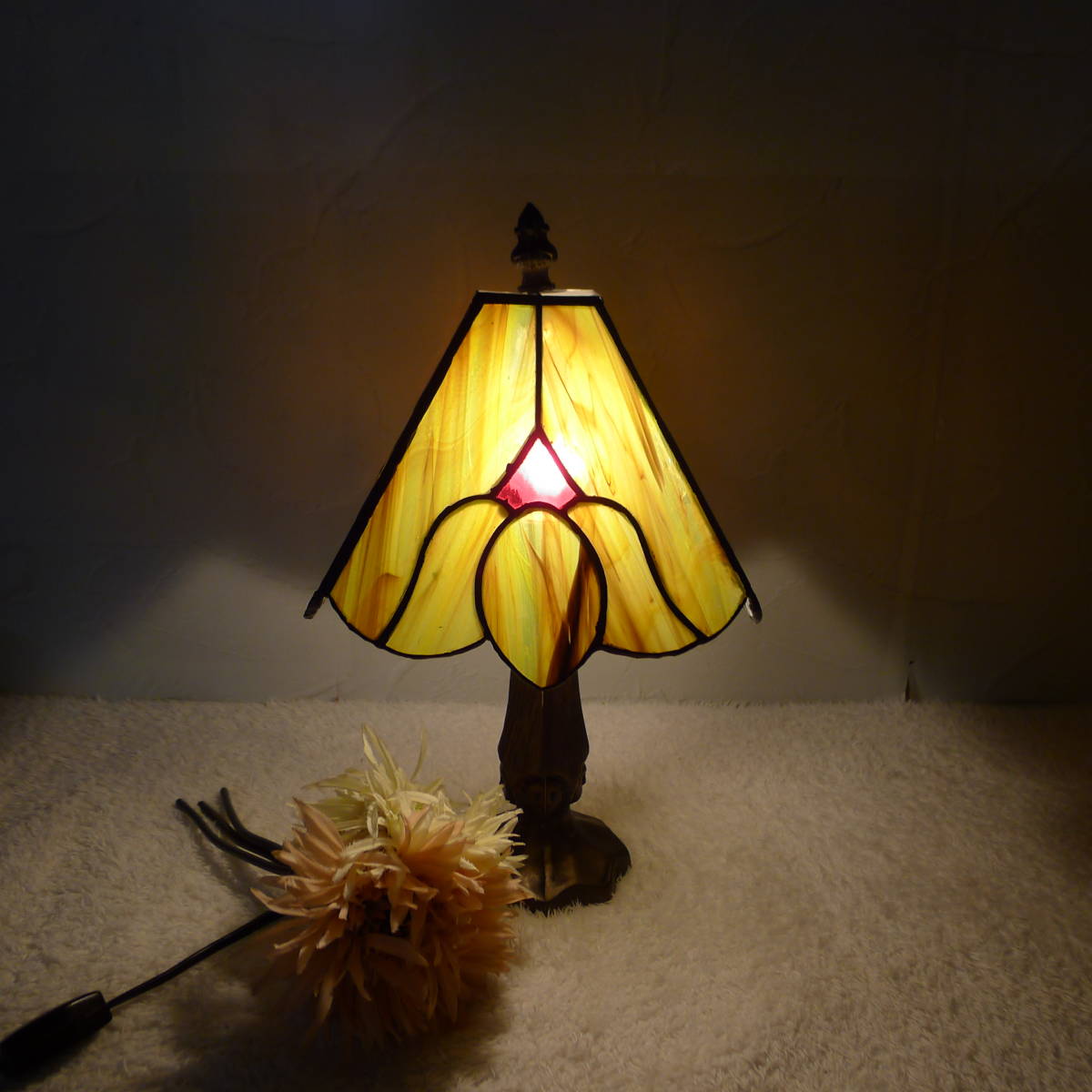 Yahoo!オークション - cc466 アンティーク調 ステンドグラス レトロラ...