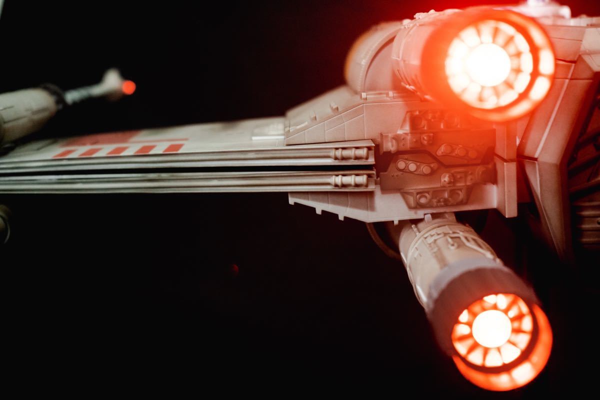 スターウォーズ デアゴスティーニ 1/18 Xウイング 塗装済み スターウォーズ デアゴスティーニ 1/18 Xウイング 塗装済み
