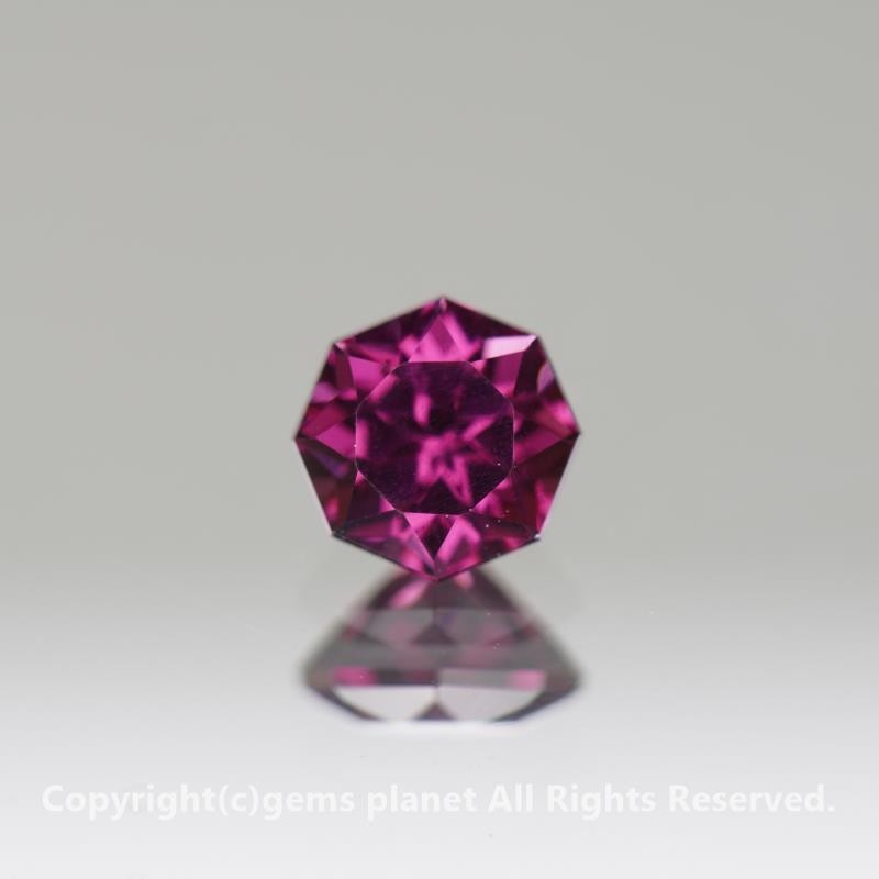 Yahoo!オークション - 0.66ct パープルガーネット モザンビーク産