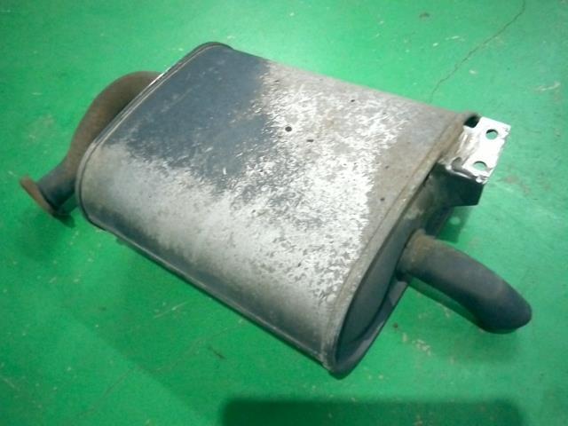 Yahoo!オークション - ティアナ UA-J31 リアマフラー