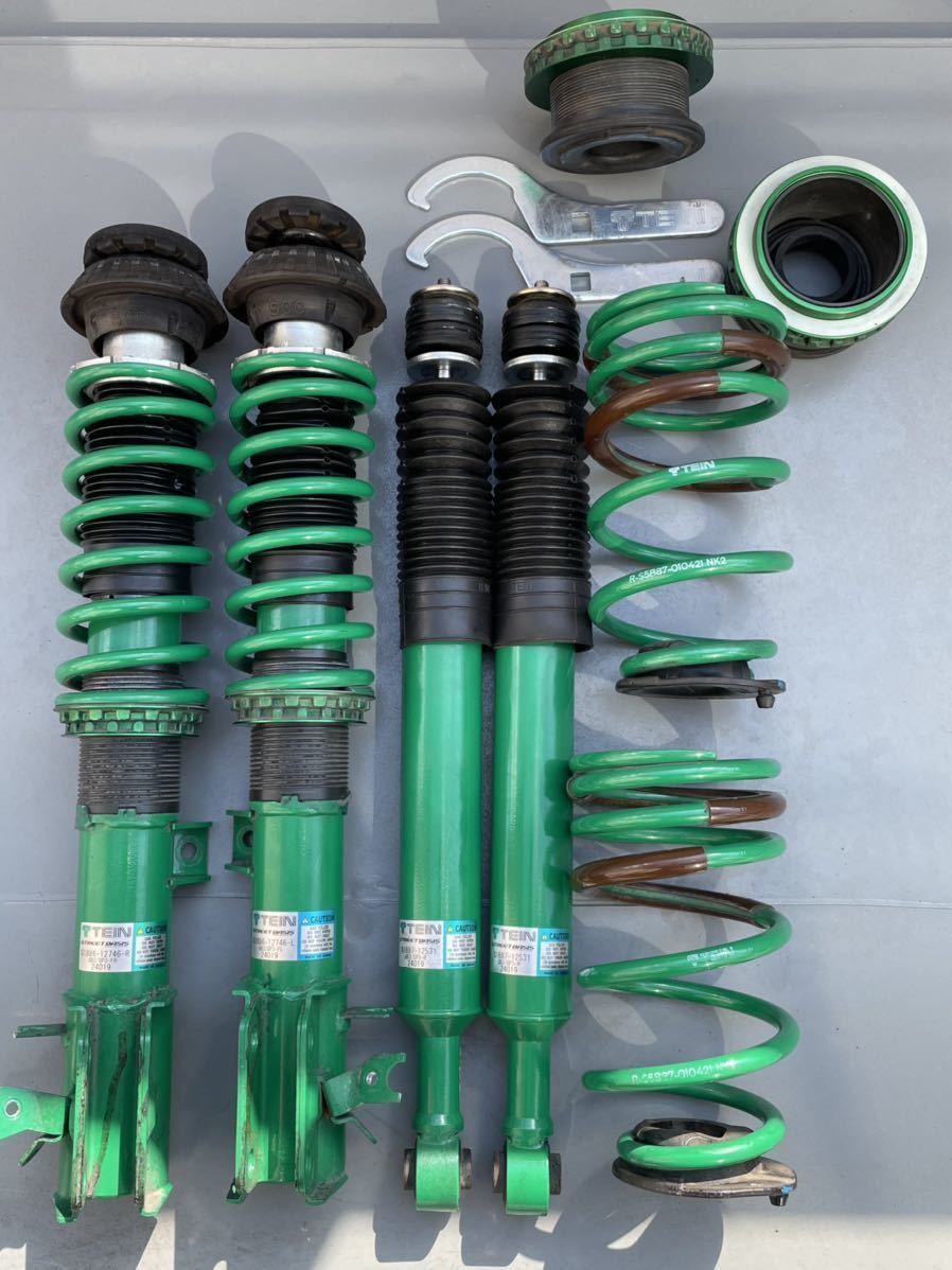 Yahoo!オークション - フリード GB3 GP3 TEIN STREET BASIS テイン ス...