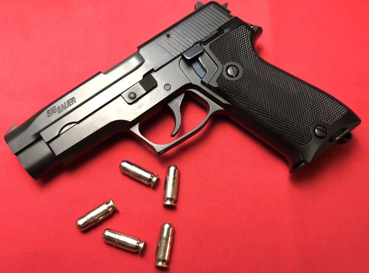 未発火】MGC / TAITO SIG SAUER P220 自衛隊バージョン SUPER 未発火】MGC / TAITO SIG SAUER P220 自衛隊バージョン SUPER