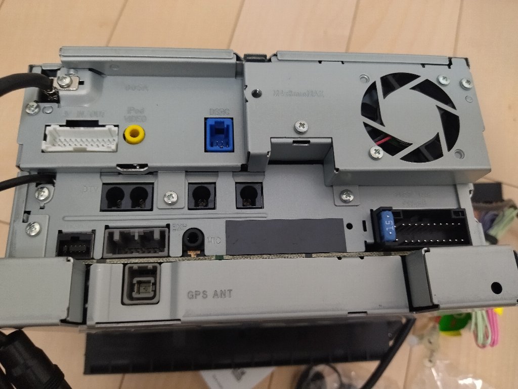 Yahoo!オークション - 8インチカーナビ DKX-A801 KENWOOD