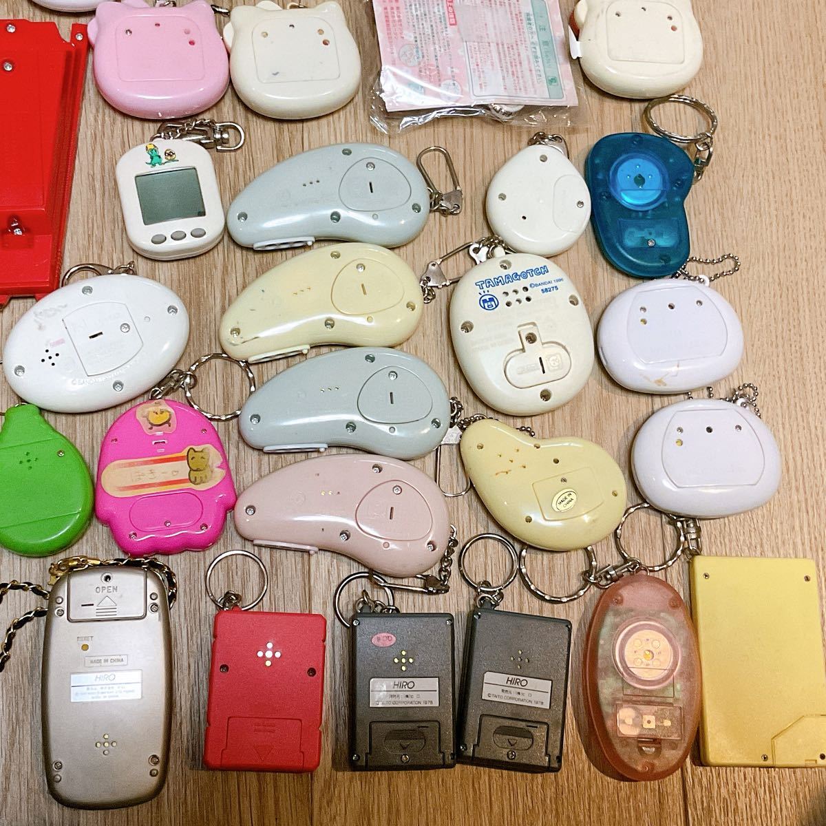 たまごっち ポケットゲーム 携帯ゲーム ハローキティ 育成ゲーム たまごっち ポケットゲーム 携帯ゲーム ハローキティ 育成ゲーム