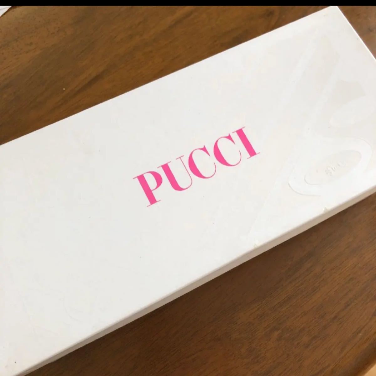 エミリオプッチ シェル ビーチサンダル バイヤー海外現地購入PUCCI エミリオプッチ シェル ビーチサンダル バイヤー海外現地購入PUCCI