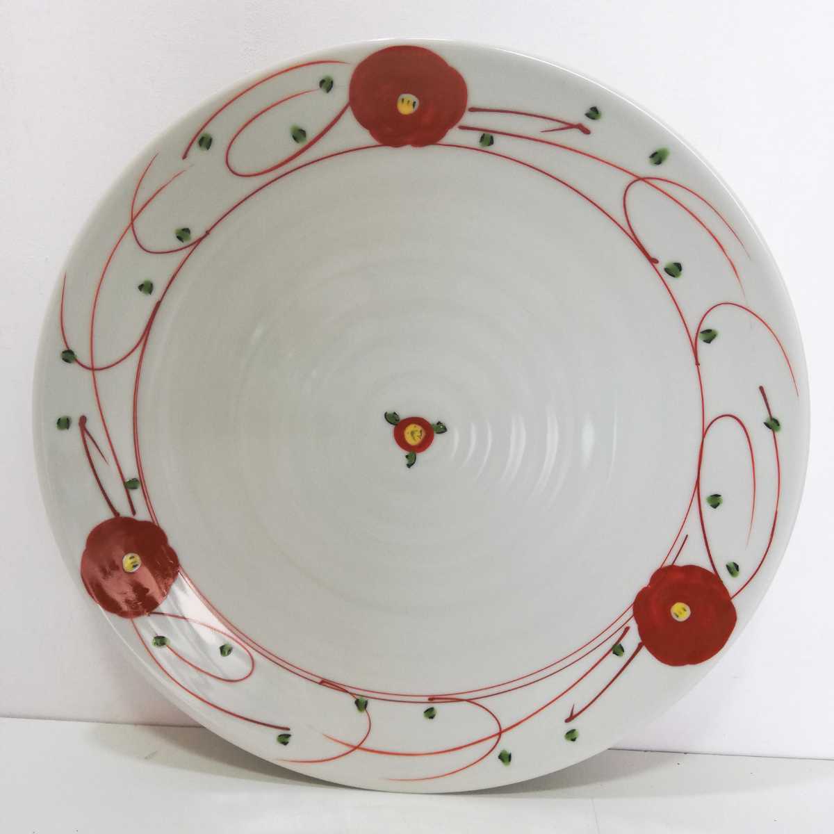 Yahoo!オークション - 有田焼 藍屋 わざん 赤絵大皿 8.5寸 26cm Yahoo!オークション - 有田焼 藍屋 わざん 赤絵大皿 8.5寸 26cm
