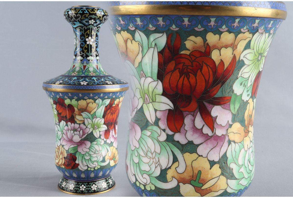 Yahoo!オークション - [URA]中国美術/七宝色絵花文花瓶/31cm・1 189g/9...