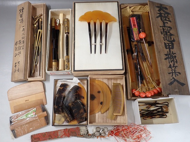 Yahoo!オークション - FK-3736 時代 和装小物 櫛かんざし 髪飾り/本べ...