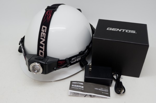 Yahoo!オークション - GENTOS LEDヘッドライト GH-003RG 充電バッテリ...