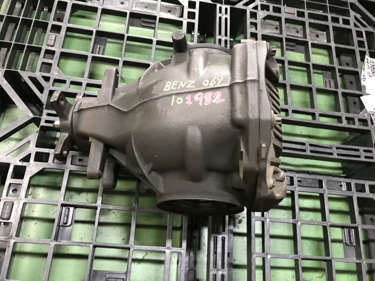 Yahoo!オークション - ベンツ AMG Eクラス W211 E63 211077 / 211277 C...