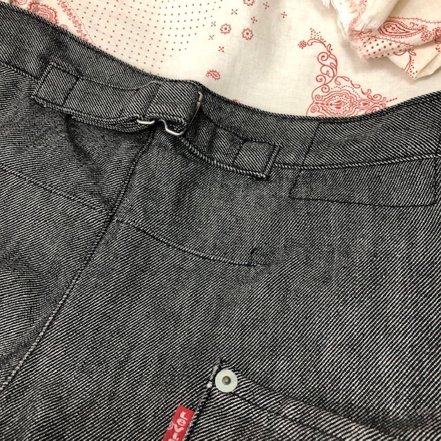 00s 初期 Levis ENGINEERED LOOSE 立体縫製デニムパンツ 黒 30 00s 初期 Levis ENGINEERED LOOSE 立体縫製デニムパンツ 黒 30