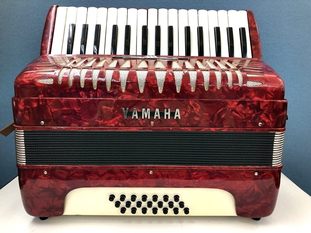 Yahoo!オークション - 中古 YAMAHA ヤマハ 32鍵盤 アコーディオン 8905...