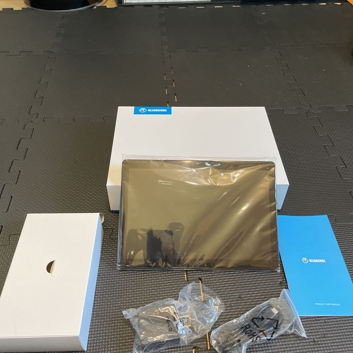 Yahoo!オークション - ALLDOCUBE M3 32GB T1001シルバー タブレット an...