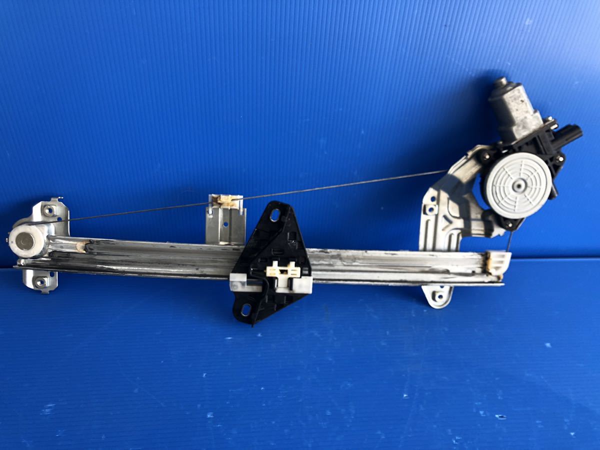 Yahoo!オークション - (17028)ホンダ フィット GE6/GP1 レギウレター ...