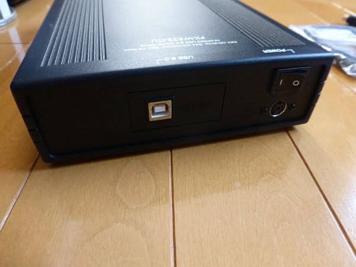 PLEXTOR PX-W5224TU ほぼ未使用 CD-RW外付けドライブ PLEXTOR PX-W5224TU ほぼ未使用 CD-RW外付けドライブ