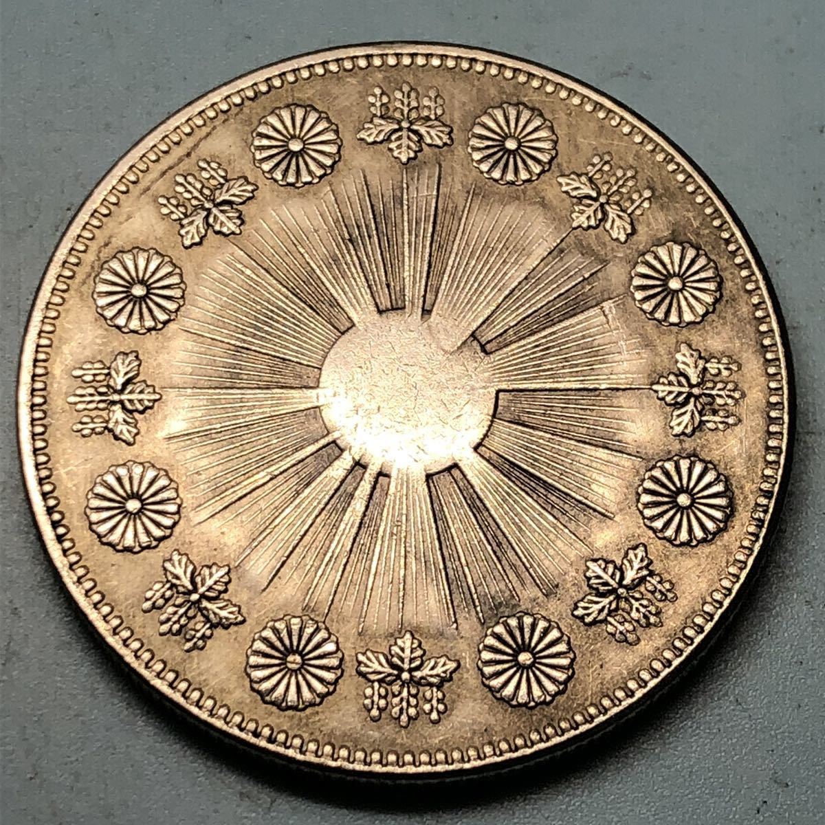 Yahoo!オークション - [圓菊]大日本 古銭 一圓 銀貨 竜 明治3年 1円銀...