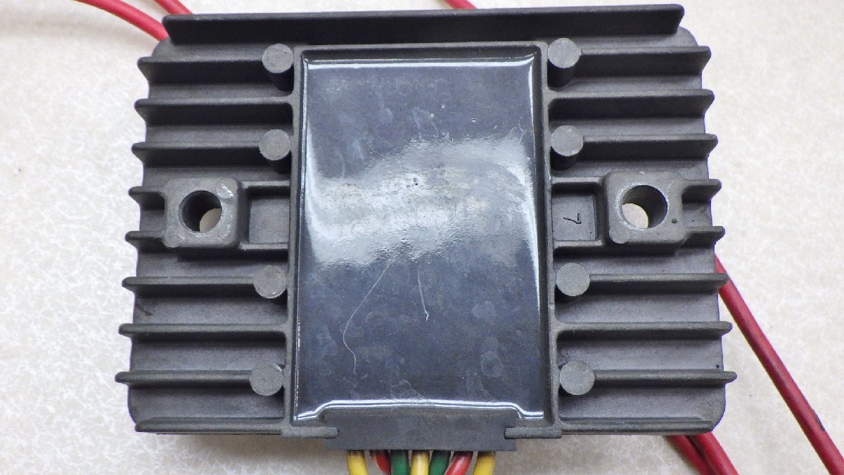 Yahoo!オークション - A801 DUCATI 1098S レギュレータ 検索1198 ドカ...