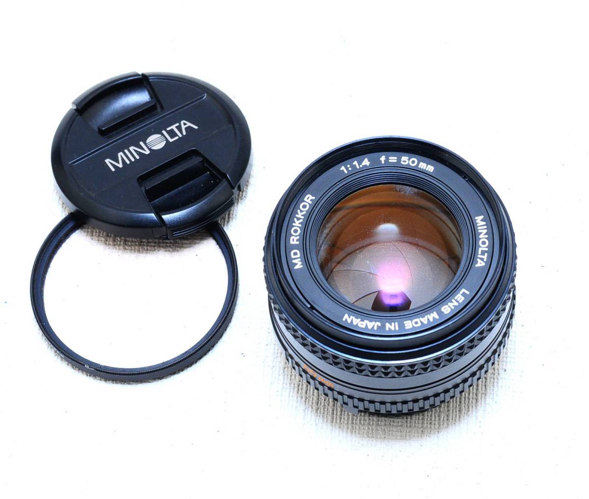 Yahoo!オークション - MINOLTA MD 50㎜F1.4 小カビ 動作OK